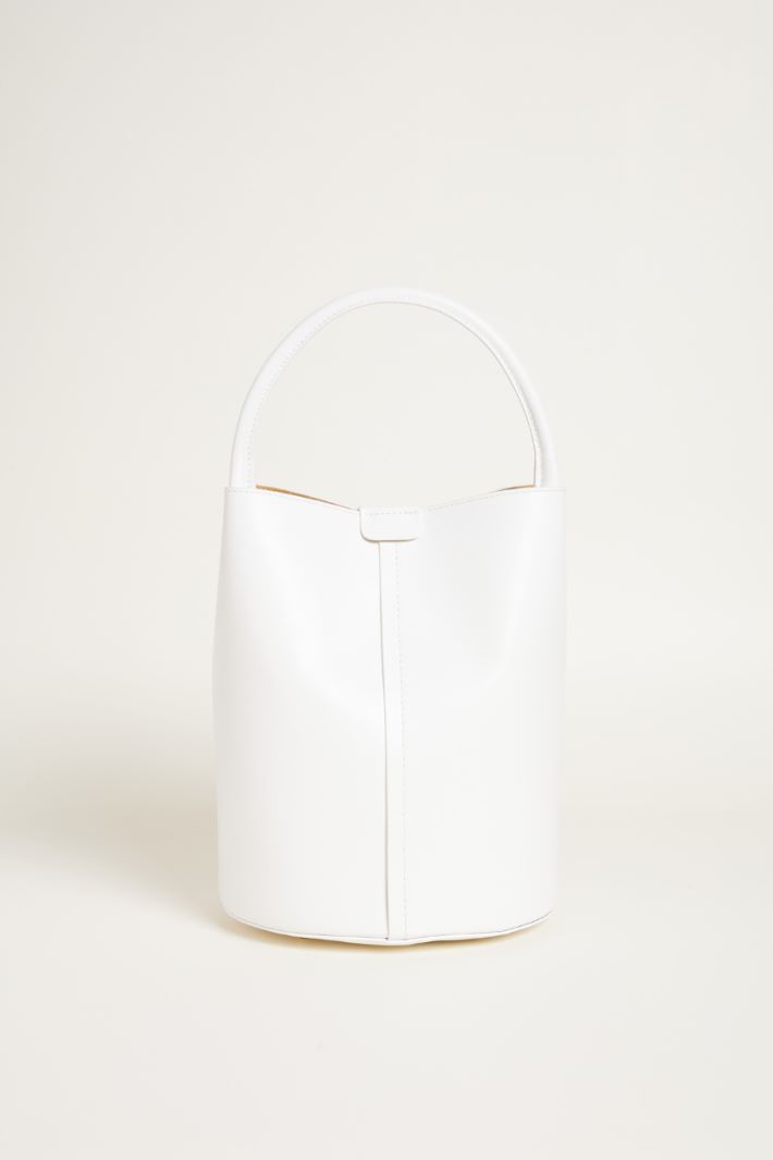 Borsa a secchiello in pelle liscia, nero | Intrend